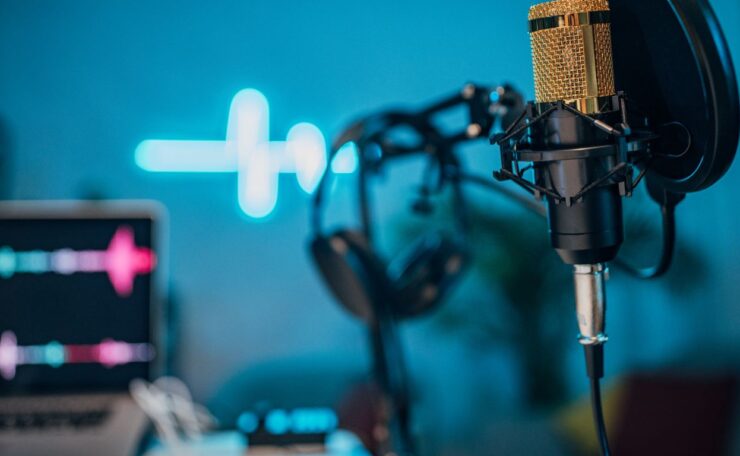 5 Essential Tools for Podcasters - Amplify Your Message, Attract ...